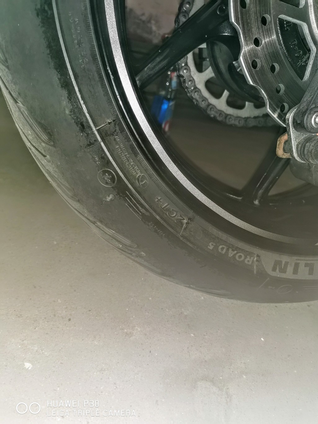 Does anyone have similar chicken strips as mine? - Tyres and Wheels ...
